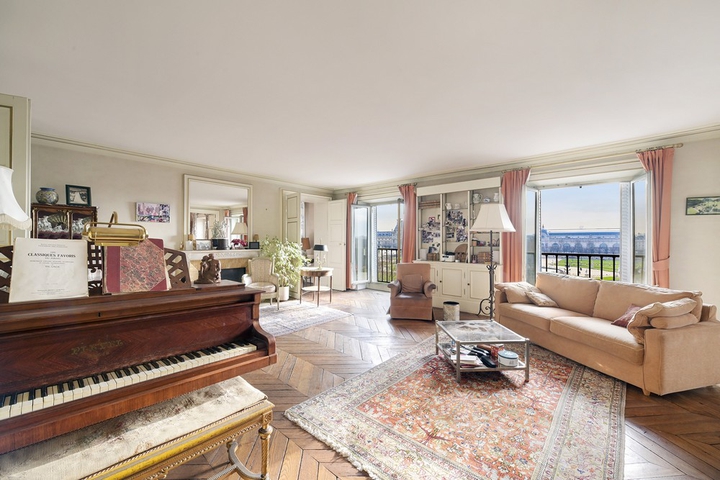 Luxury Real Estate - In Paris, properties between 3 and 35 millions ...